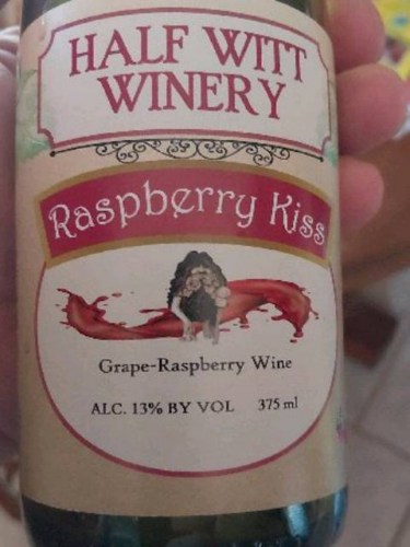 Half Witt Winery Raspberry Kiss | Vivino US