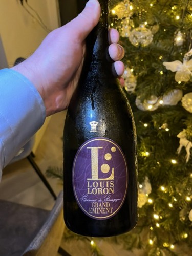 Louis Loron Grand Eminent Crèmant de Bourgogne | Vivino US