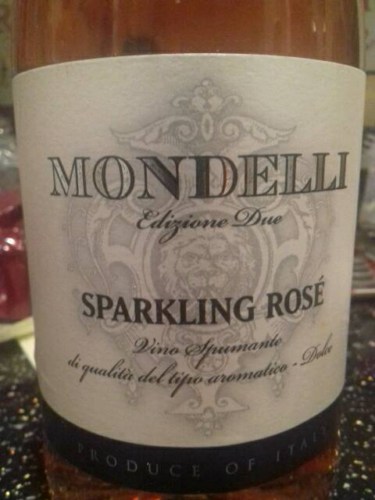 Mondelli Sparkling Rosé | Vivino US