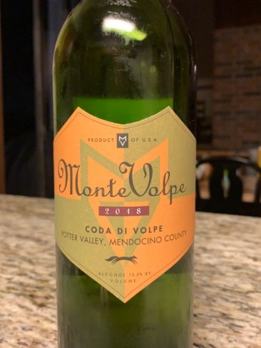 Monte Volpe Coda di Volpe | Vivino US