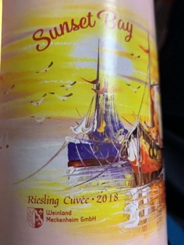 Meckenheim Sunset Bay Riesling Cuvée | Vivino US