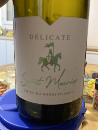 Cave les Coteaux de Saint Maurice Cuvée Délicate Blanc | Vivino US