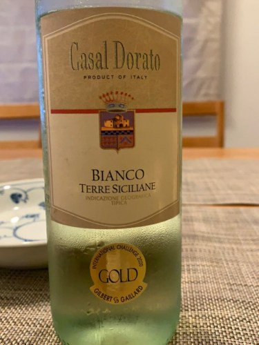 Casal Dorato Bianco | Vivino 日本