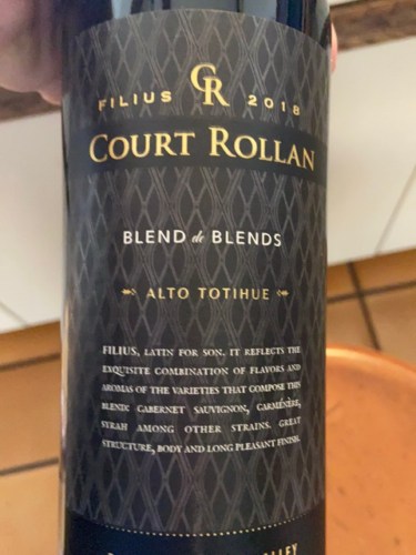 Viña Casas del Toqui Court Rollan Blend de Blends | Vivino English