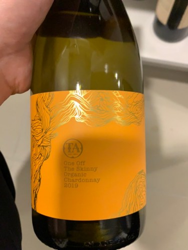 Te Awanga Estate One Off The Skinny Organic Chardonnay | Vivino Australia