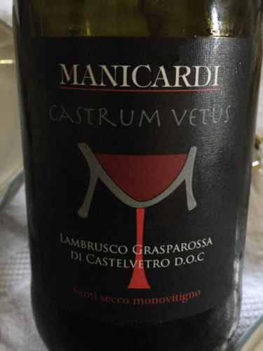 Manicardi Castrum Vetus Lambrusco Grasparossa di Castelvetro Semi Secco ...