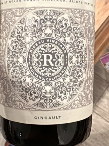 Rideau Nolan Ranch Vineyard Cinsault | Vivino US