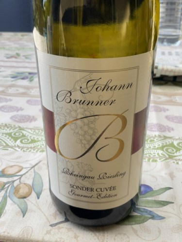 Johann Brunner Sonder Cuvée Gourmet Edition Riesling | Vivino US