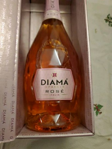 Diama Sparkle Rosé | Vivino US