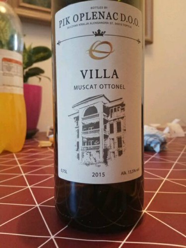 Pik Oplenac Villa Muscat Ottonel | Vivino Australia