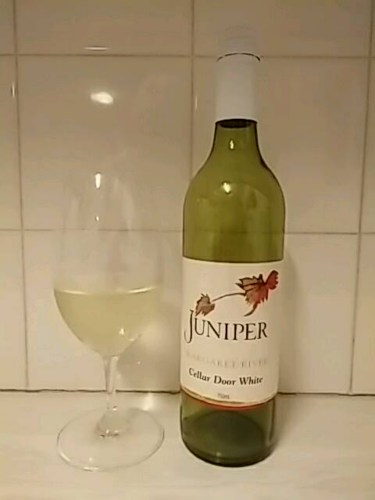 Juniper Estate Cellar Door White | Vivino Australia