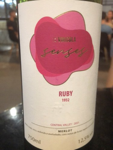 La Vinicola Senses Ruby Merlot | Vivino US