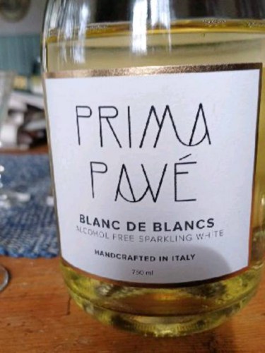 Prima Pavé Blanc de Blancs Alcohol Free Sparkling White | Vivino US
