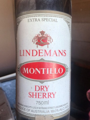 Lindeman's Montillo Extra Special Dry Sherry | Vivino US