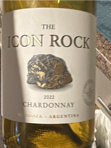 The Icon Rock Chardonnay | Vivino US