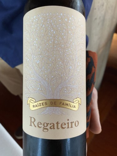 Regateiro Raízes de Família Branco | Vivino Canada