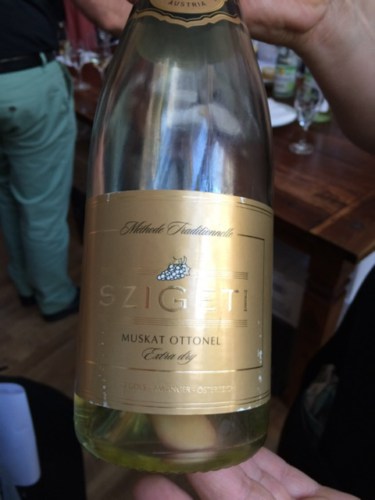 Gebruder Szigeti Muskat Ottonel Extra Dry | Vivino US