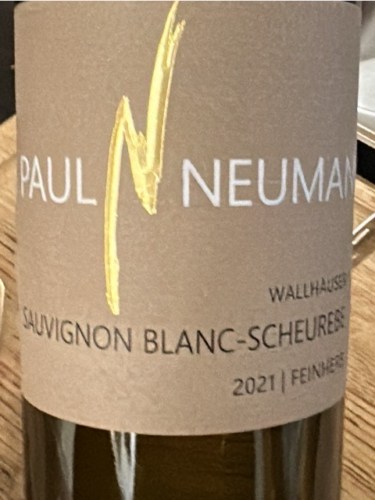 Paul Neumann Wallhäuser Sauvignon Blanc - Scheurebe Feinherb | Vivino US