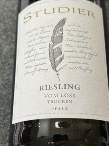 Studier Vom Löss Riesling Trocken | Vivino US