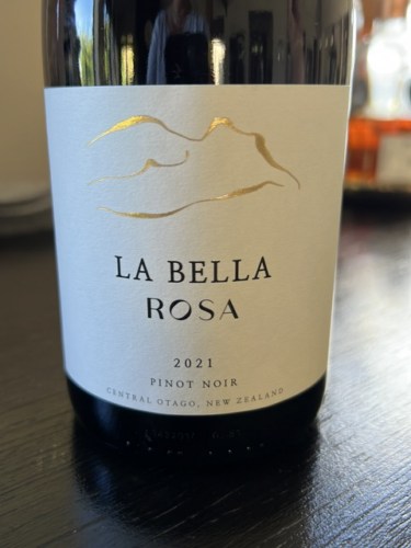 Mt Rosa Lodge La Bella Rosa Pinot Noir | Vivino US