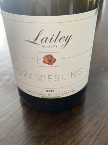Lailey Dry Riesling | Vivino US