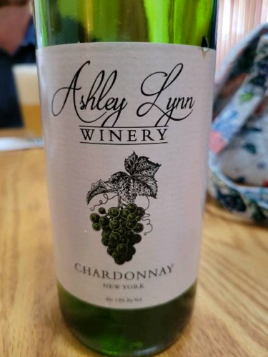 Ashley Lynn Chardonnay | Vivino US