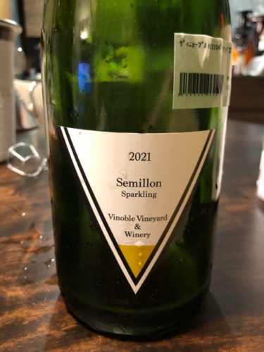 Vinoble Vineyard Semillon Sparkling | Vivino 日本