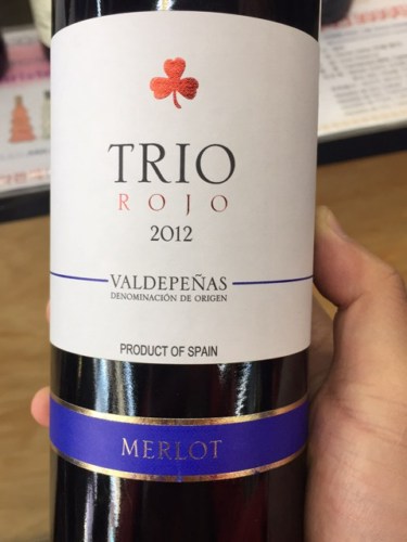 Trio Rojo Merlot | Vivino US
