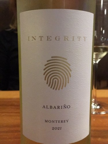 Integrity Albariño | Vivino Australia