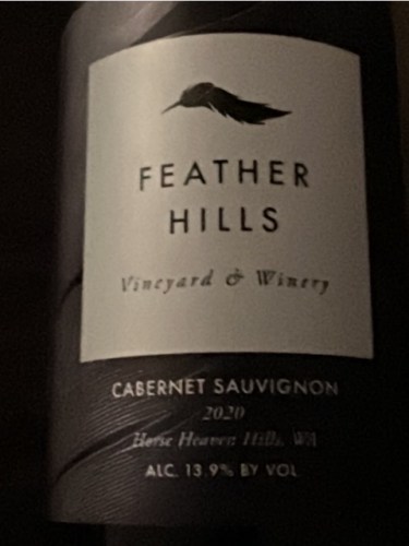 Feather Hills Cabernet Sauvignon | Vivino US