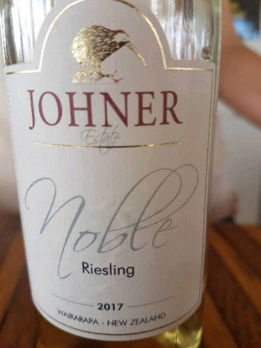 Johner Estate Noble Riesling | Vivino US
