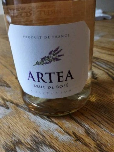 Artea Brut de Rosé | Vivino English