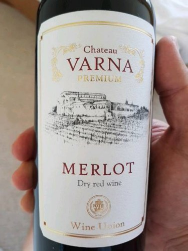 Wine Union Château Varna Premium Merlot | Vivino Australia
