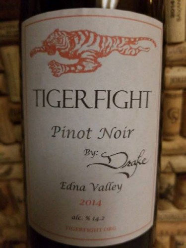 Drake Tiger Fight Pinot Noir | Vivino US