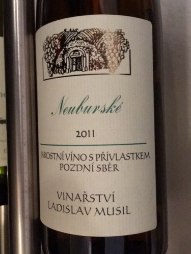 Vinařství Ladislav Musil Neuburske Pozdní Sběr | Vivino US