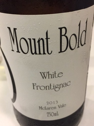 Mount Bold White Frontignac | Vivino US