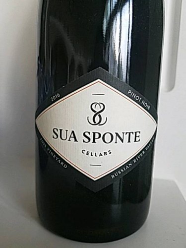 2017 Sua Sponte Foss Vineyard Pinot Noir | Vivino US