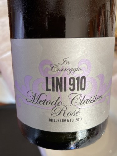 Lini 910 In Correggio Metodo Classico Rosé | Vivino US