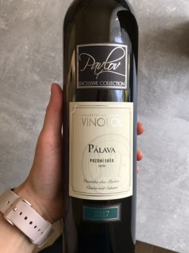 Pavlov Pálava Pozdní Sběr | Vivino Australia