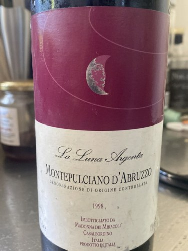 Luna Argenta Montepulciano d'Abruzzo | Vivino US