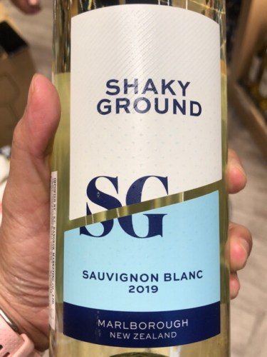 Shaky Ground Sauvignon Blanc | Vivino US
