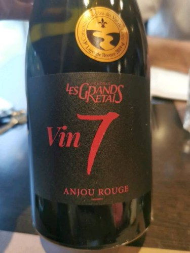2018 Vignoble Les Grands Retais Anjou Rouge | Vivino US