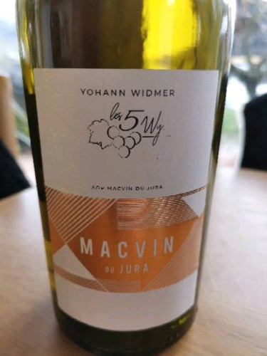 Le Domaine Les 5 Wy Macvin du Jura | Vivino US