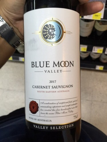 2017 Blue Moon Valley Cabernet Sauvignon | Vivino US