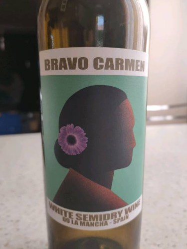 Bravo Carmen White Semi Dry | Vivino United Kingdom