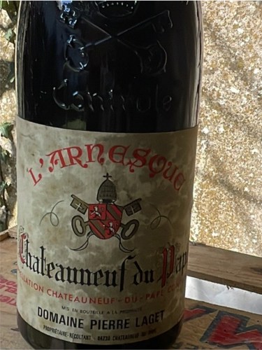 Domaine Pierre Laget L'Arnesque Châteauneuf-du-Pape | Vivino 日本