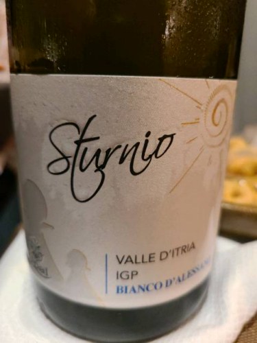 Upal Sturnio Bianco | Vivino Australia