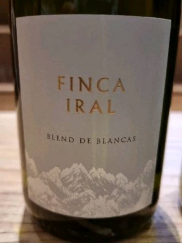 Finca Iral Blend de Blancas | Vivino US