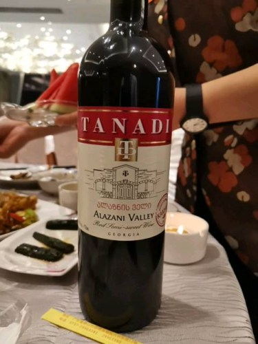 Tanadi Alazani Valley Red Semi-Sweet | Vivino US