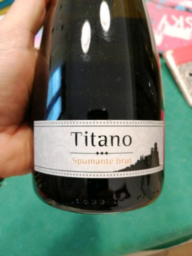 Consorzio Vini Tipici di San Marino Titano Riserva Spumante Brut ...